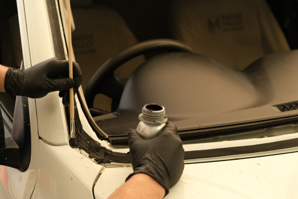 Windscreen Replacement Cambridge - Windscreen Recalibration